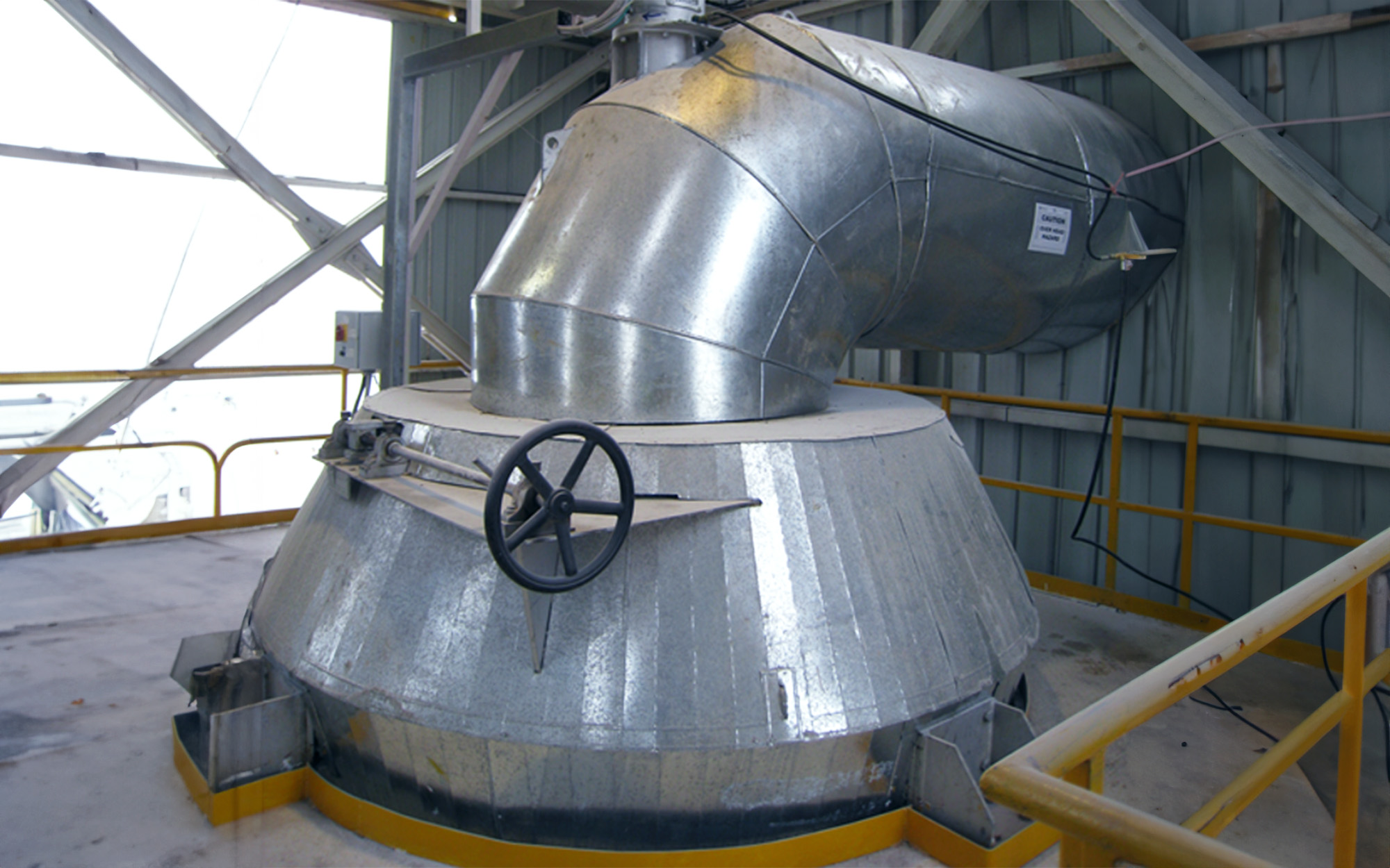 Grenzebach expands its portfolio by adding its own special hammer mill ...