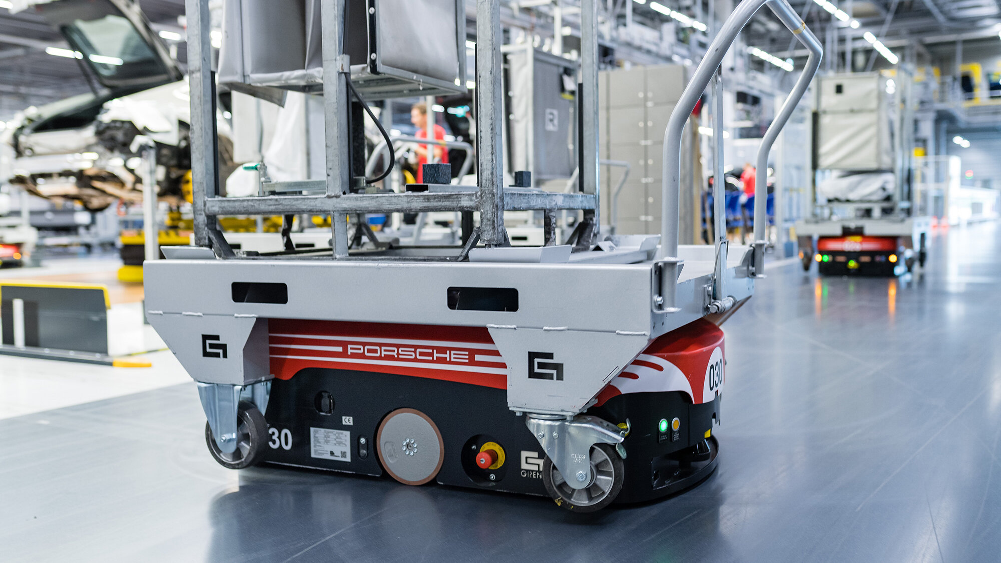 Automated Guided Vehicles for Intralogistics | Grenzebach